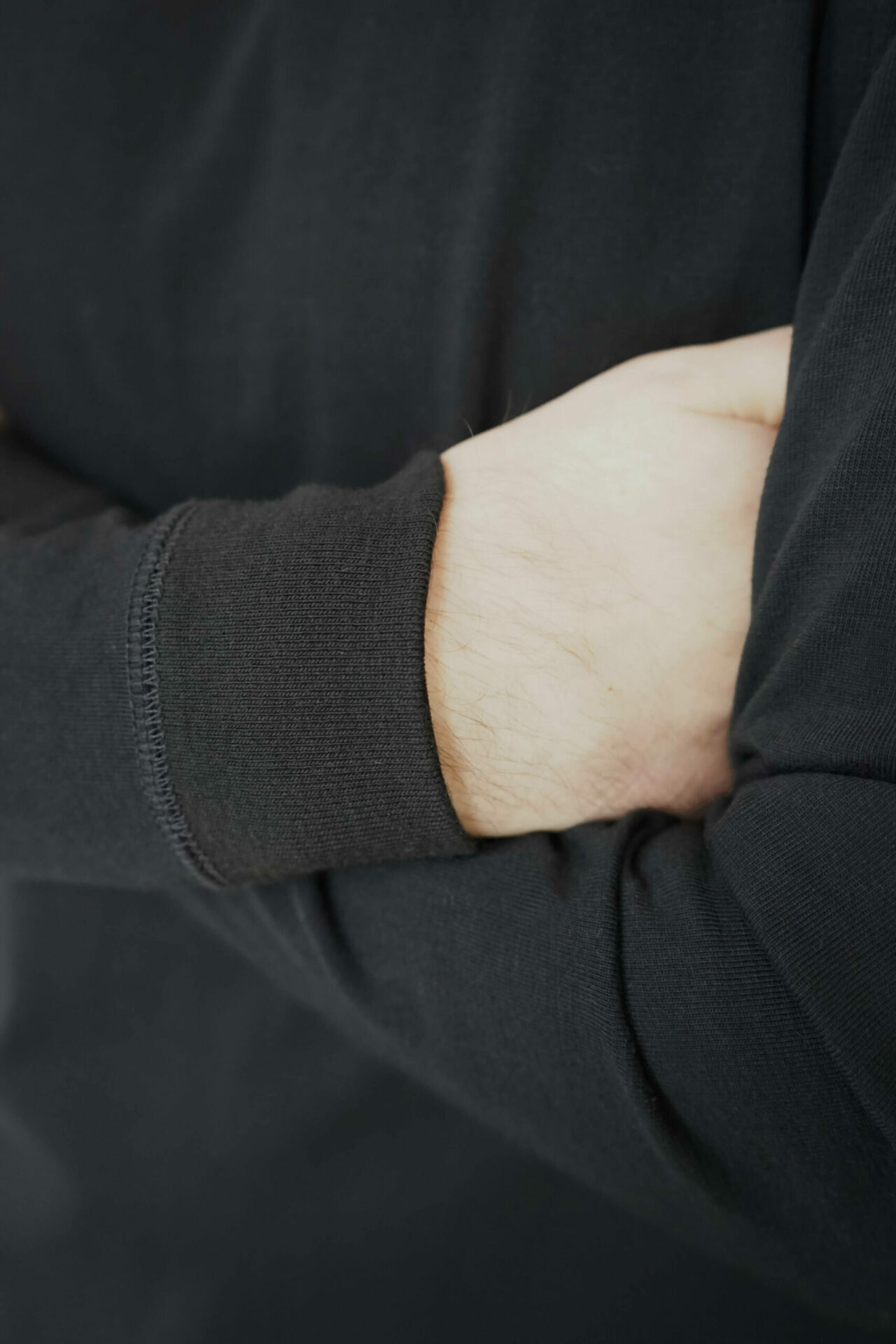 Black Longsleeve made of organic heavy cotton jersey by R.EH