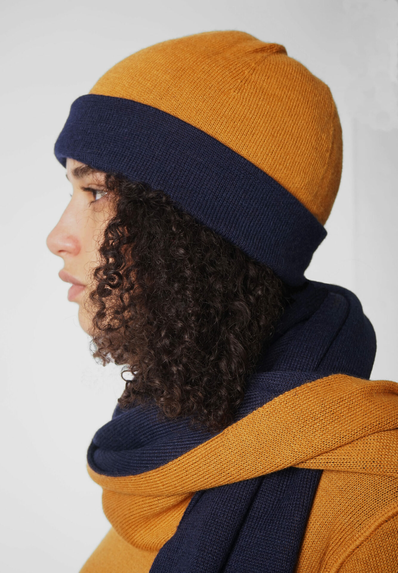 2-in-1 Beanie Design made of reversible 100% Baby Alpaca